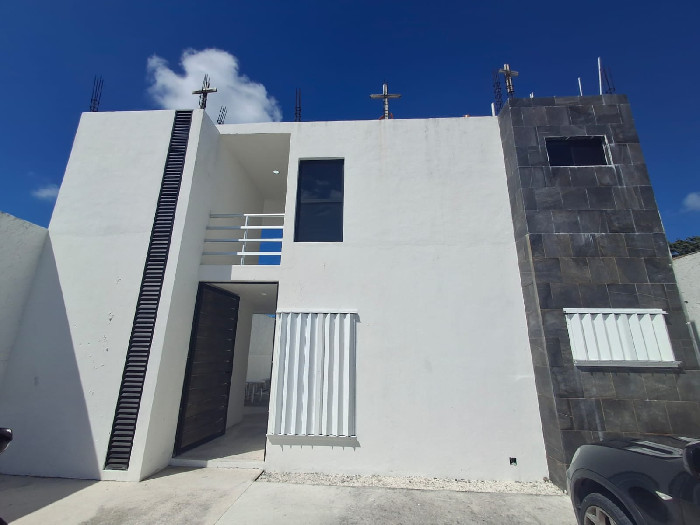 CONDOS CREAM $15,000 PESOS RENTED :: CEO Real Estate Cozumel